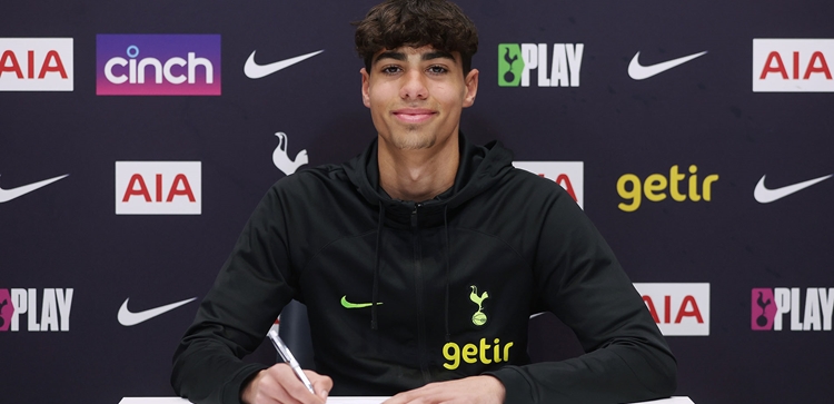 First professional contract for Abbott | Tottenham Hotspur