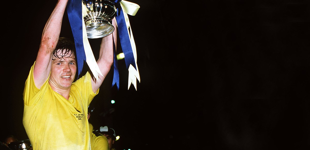 81/82: 66 games, 10 in May - here's how Steve Perryman played them all ...