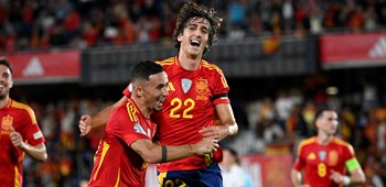 Bryan Gil scores first ever goal for Spain | Tottenham Hotspur