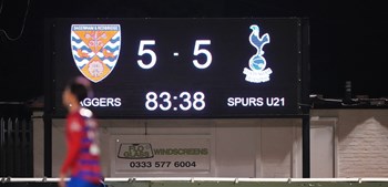 Gallery | A dramatic night in Dagenham | Tottenham Hotspur
