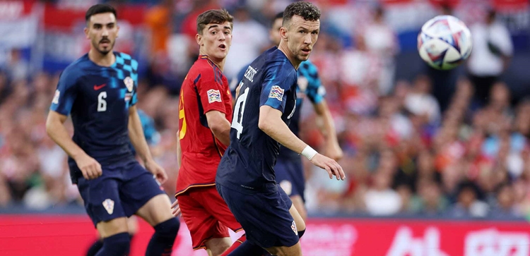 Internationals – penalty shootout heartache for Perisic | Tottenham Hotspur Internationals – penalty shootout heartache for Perisic | Tottenham Hotspur