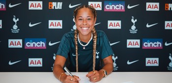 Gunning-Williams signs pro contract | Tottenham Hotspur